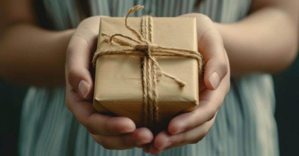 Rejecting Gifts—Is It Rude or Sometimes Necessary? - Bible Boulevard